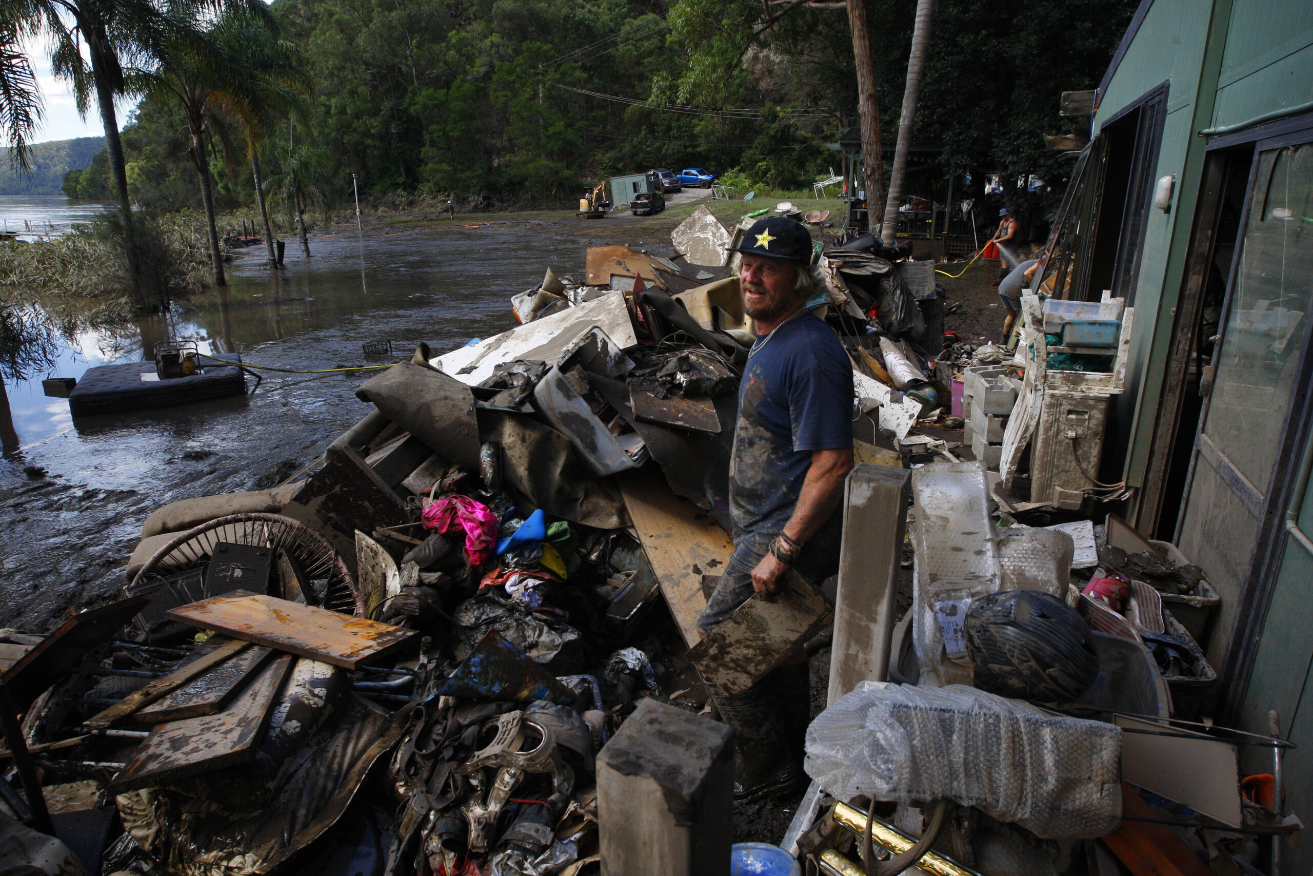 The Big Clean Up: One Family’s Story Of Losing Everything: The ...